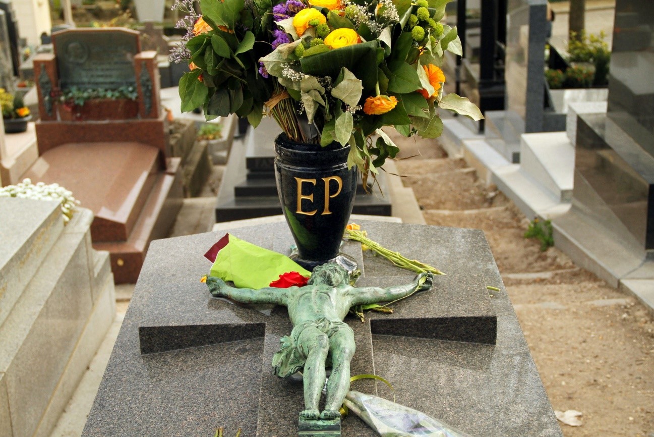 Quais são os tipos de túmulos que existem? Descubra! - Crematório Vila ...